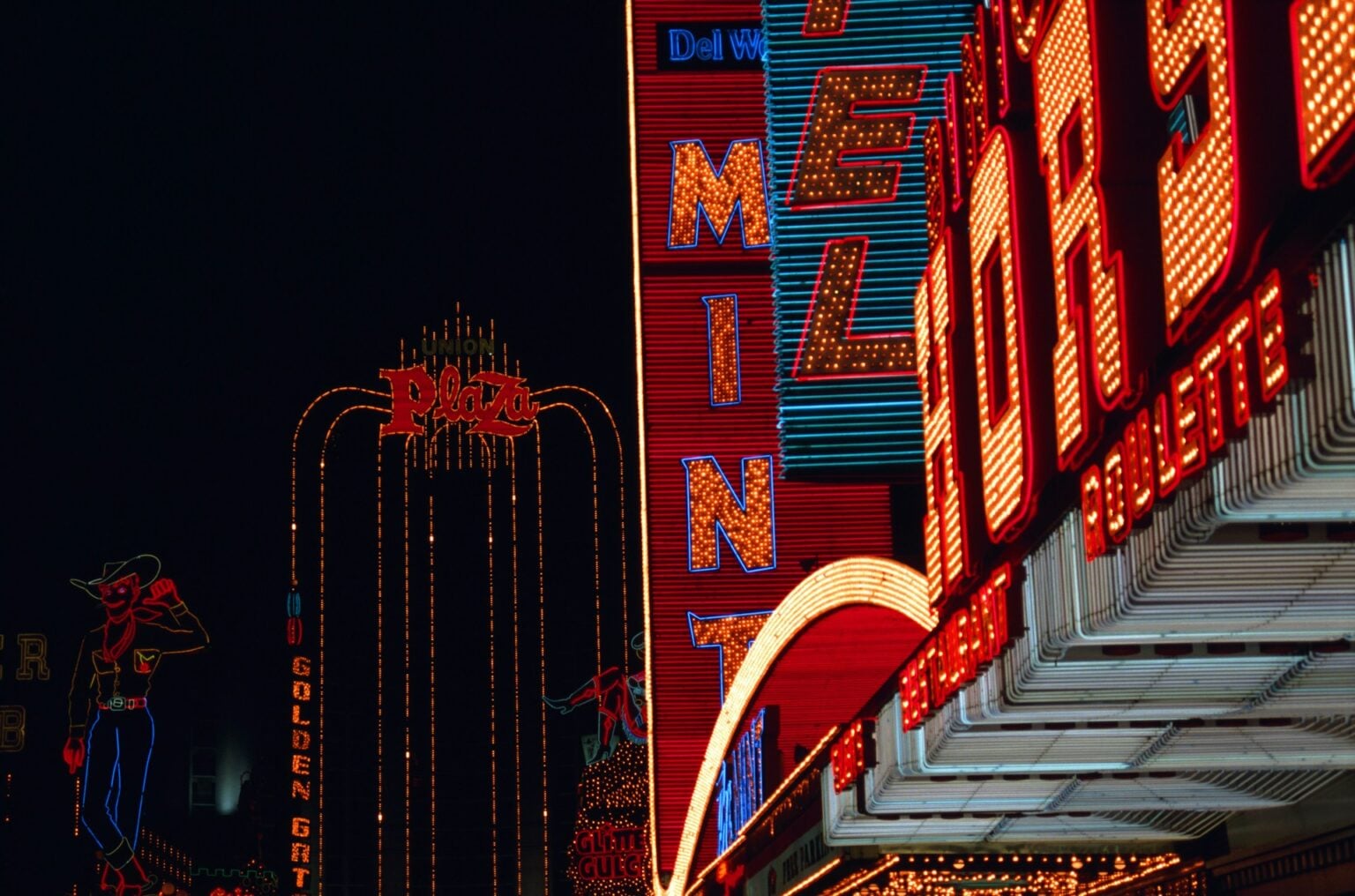 Best Times for Fremont Street Light Shows