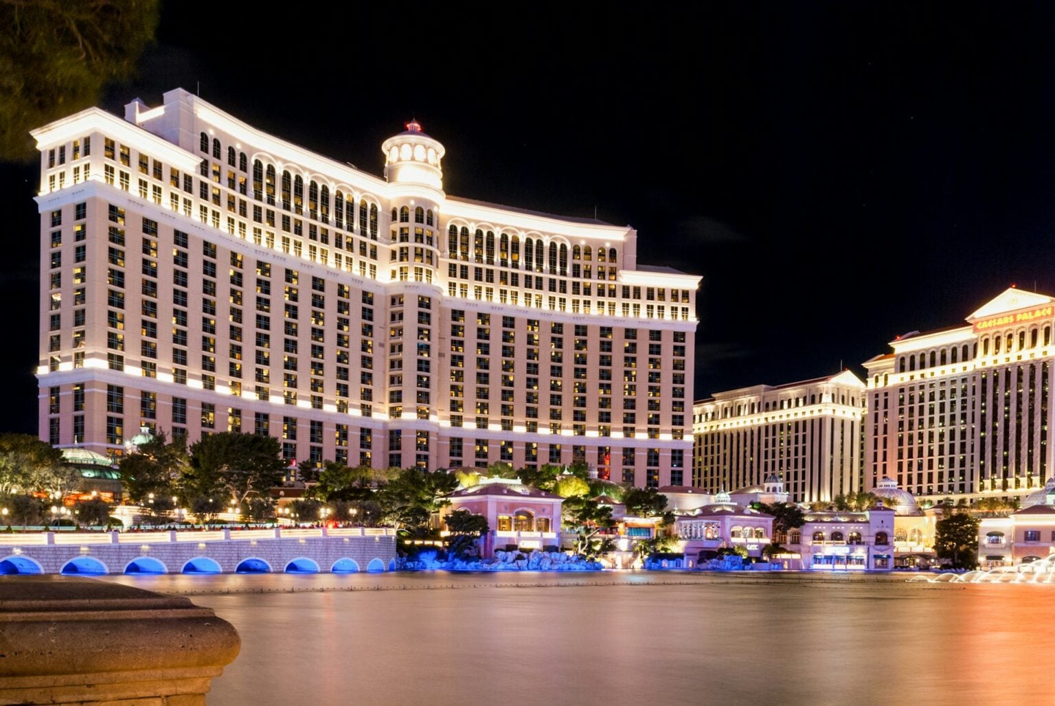 How Las Vegas Keeps the Bellagio Show Fresh